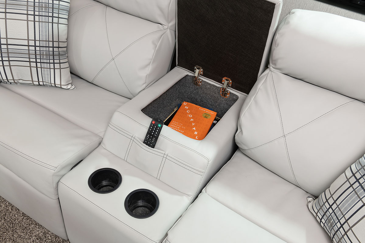 Bounder - Greatest Selling Class A Gas RV of All Time - Fleetwood RV