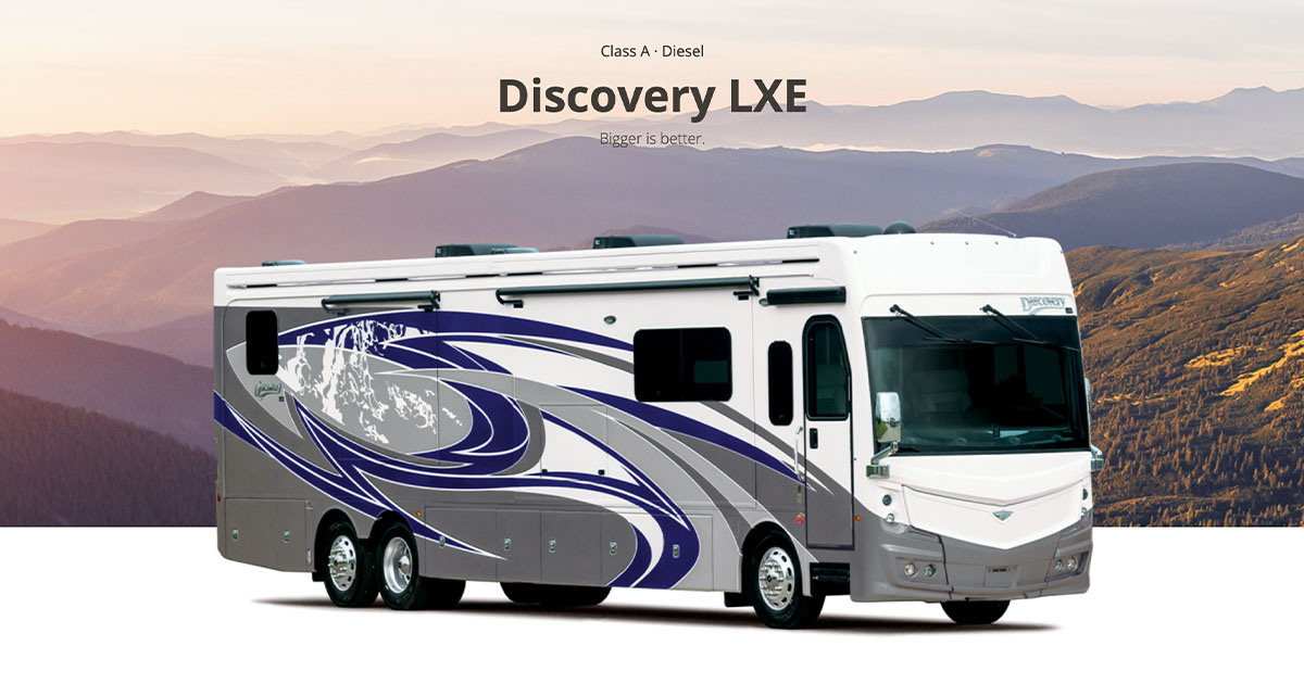 Discovery LXE - Class A Diesel with Entertaining Space - Fleetwood RV