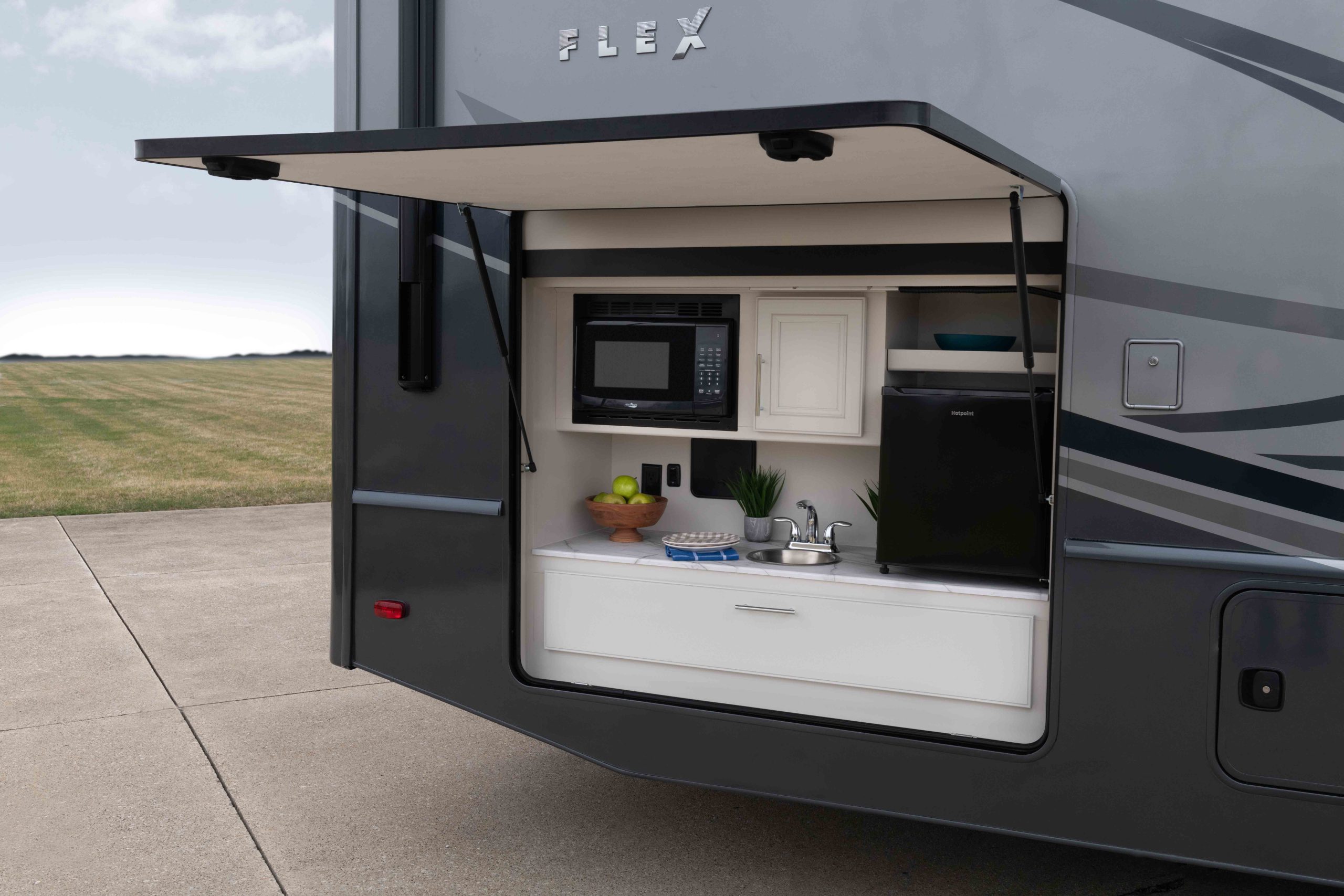 2023 Flex - All New Bigger & Better Class A Gas RV - Fleetwood RV