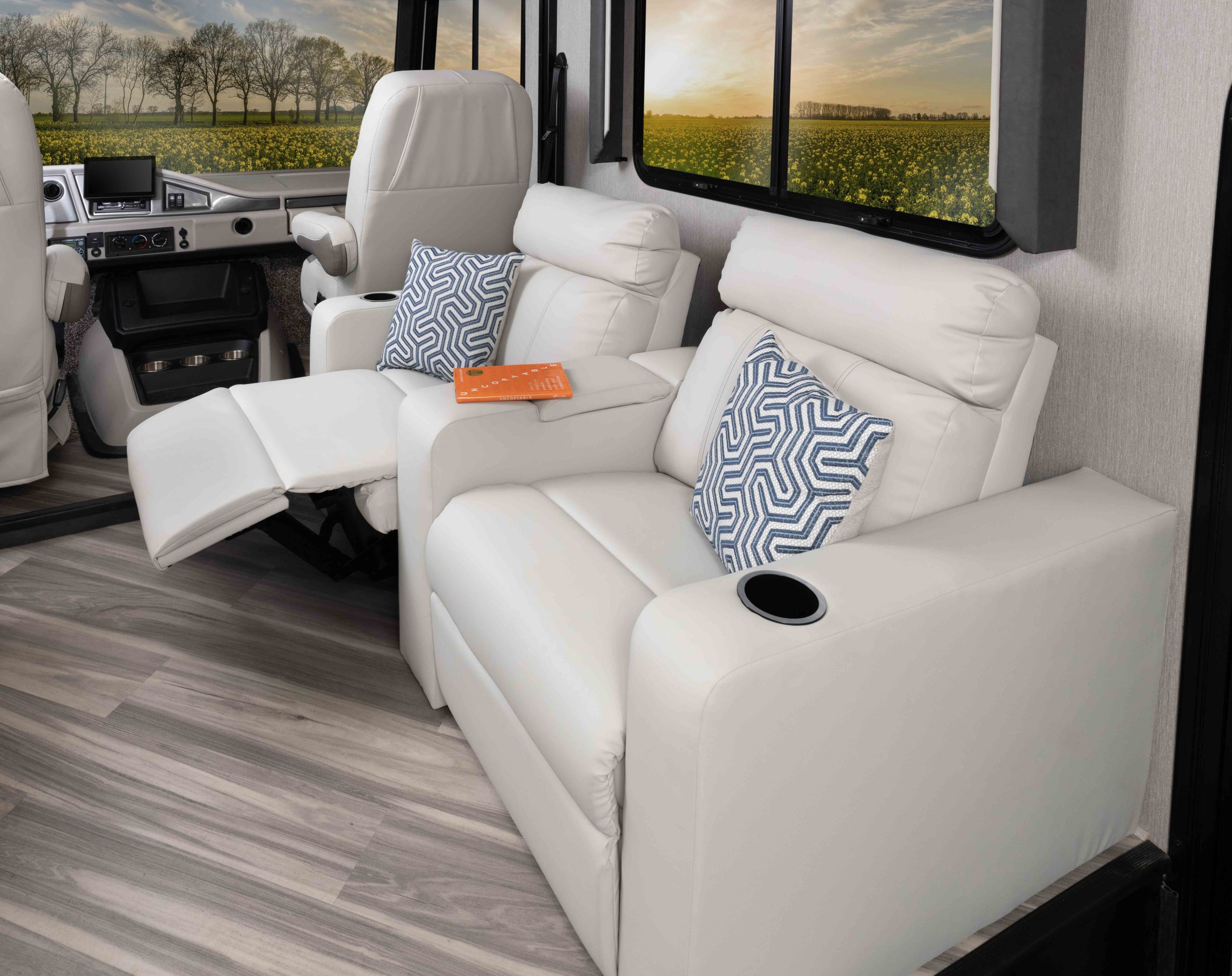 2023 Flex - All New Bigger & Better Class A Gas RV - Fleetwood RV