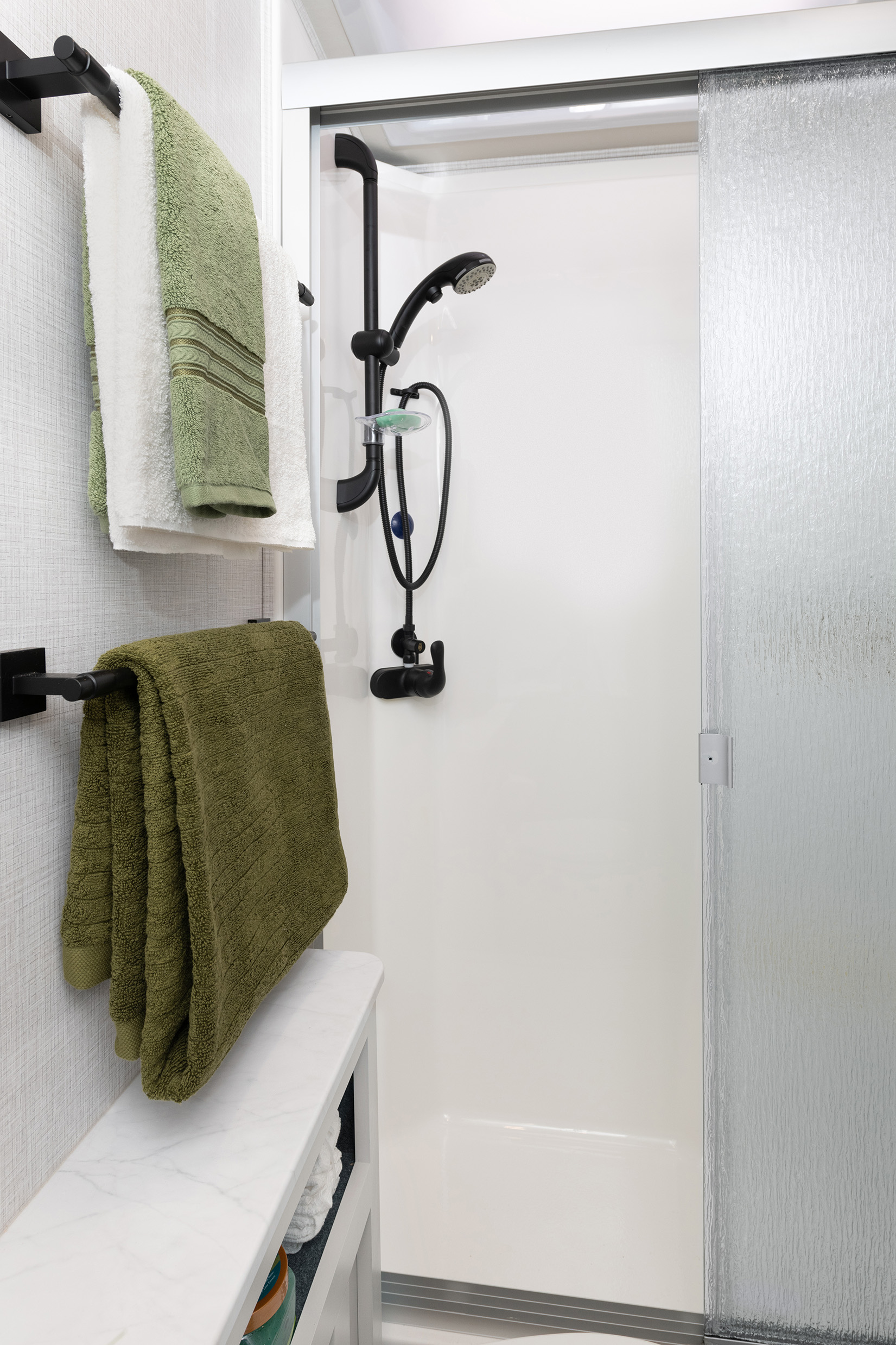 2024 Bounder - Greatest Selling Class A Gas RV - Fleetwood RV