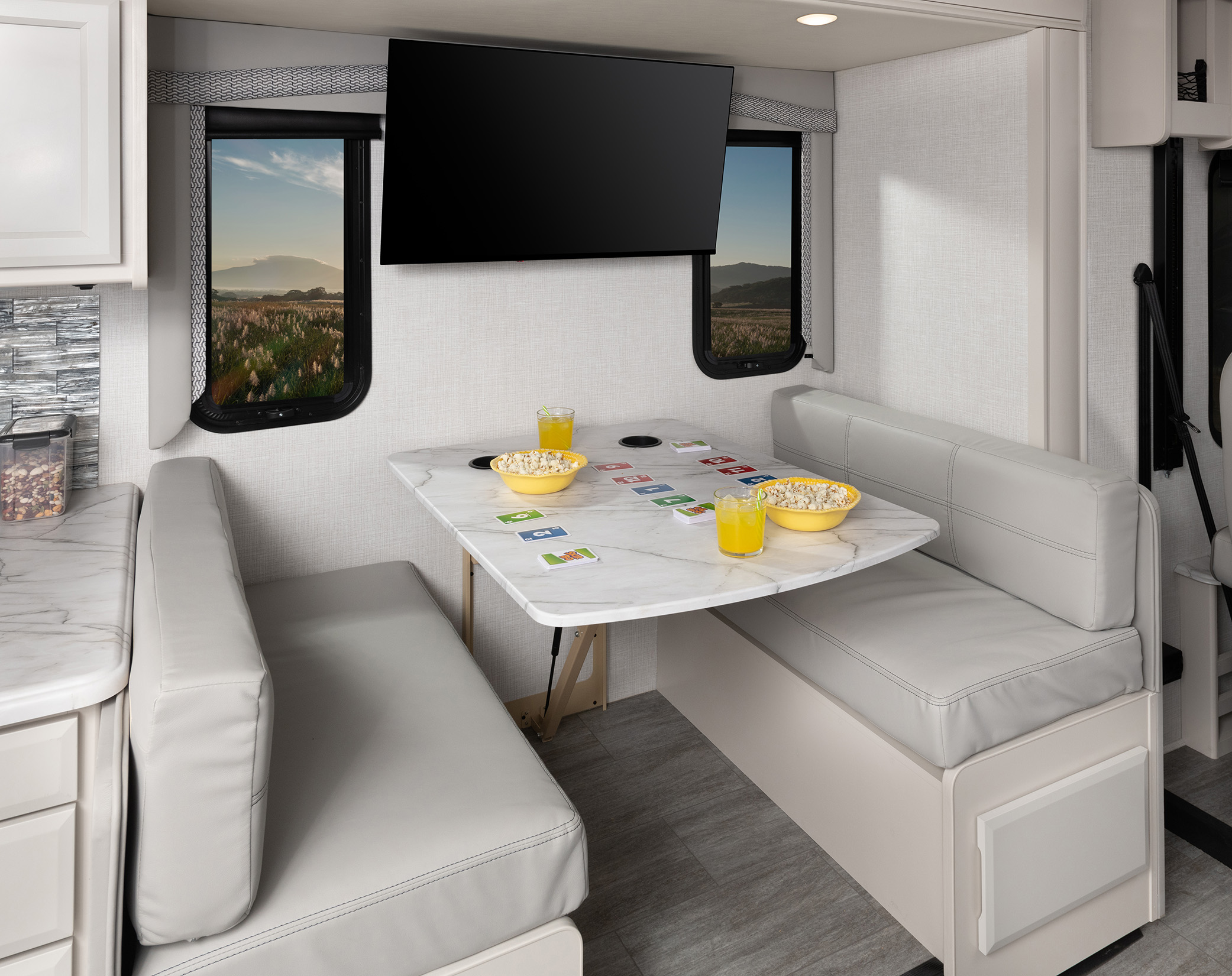 Fleetwood rv furniture store