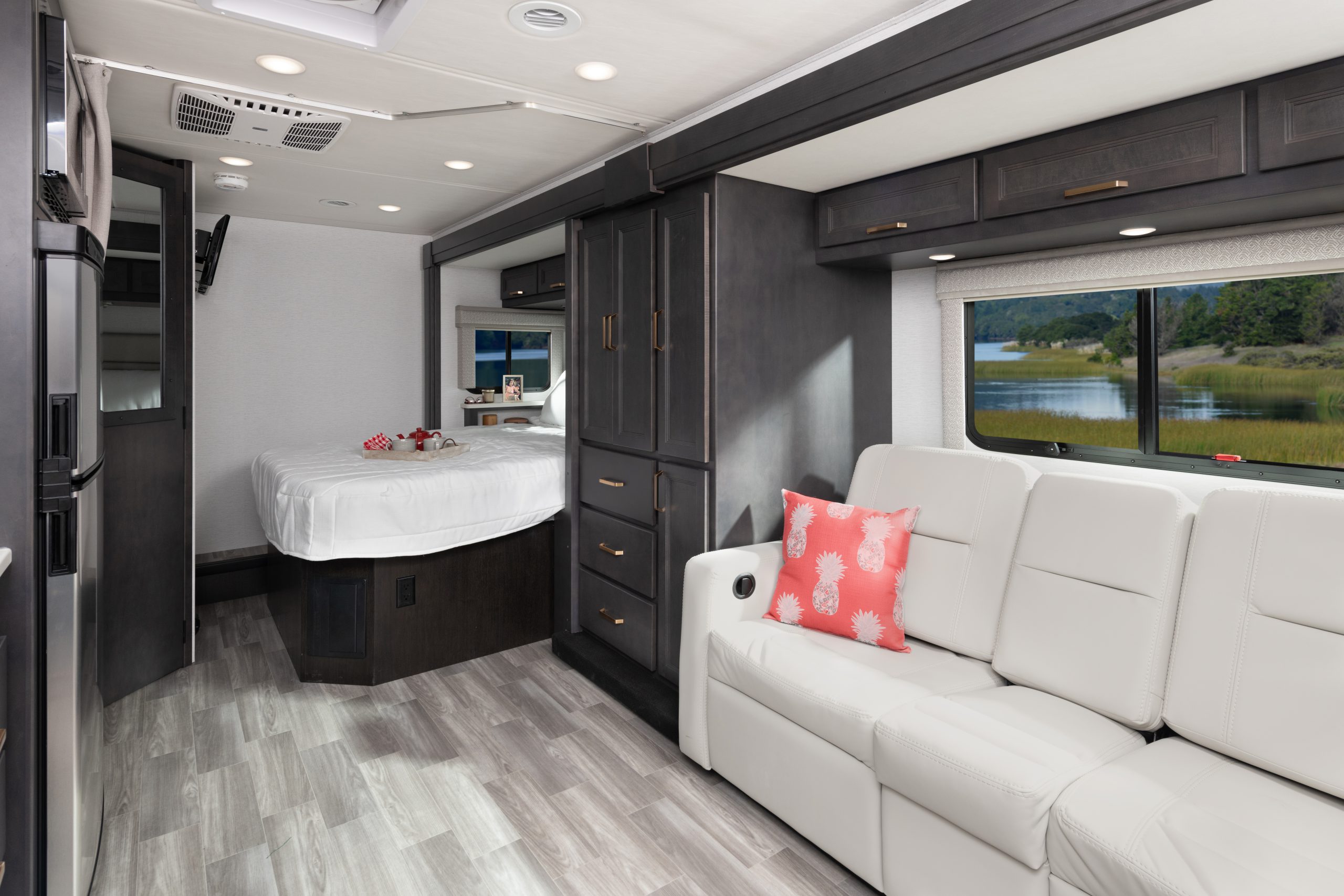 2025 Fleetwood Insight - Fleetwood RV